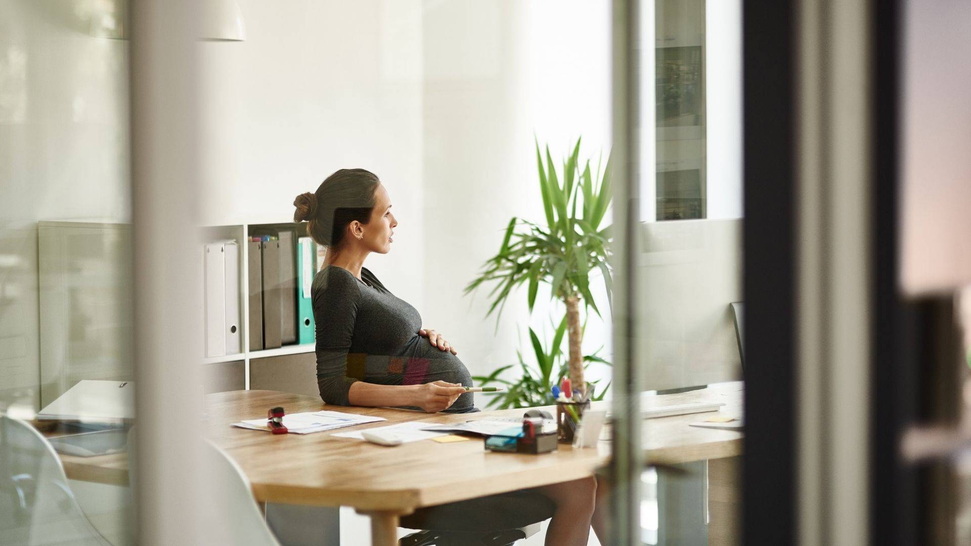 7-Day Job Shift Challenge: Free Email Course for Motivated Women