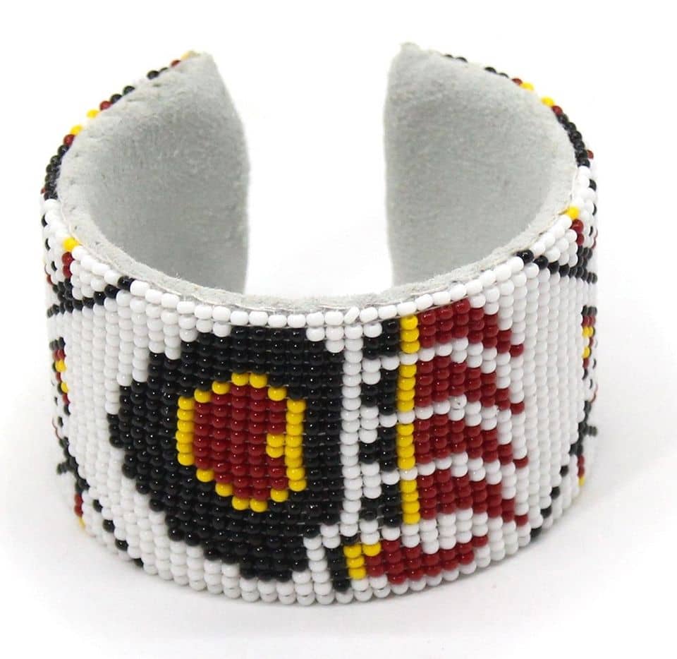 Upcoming Pow Wows, Alaskan Travel and more on PowWows.com