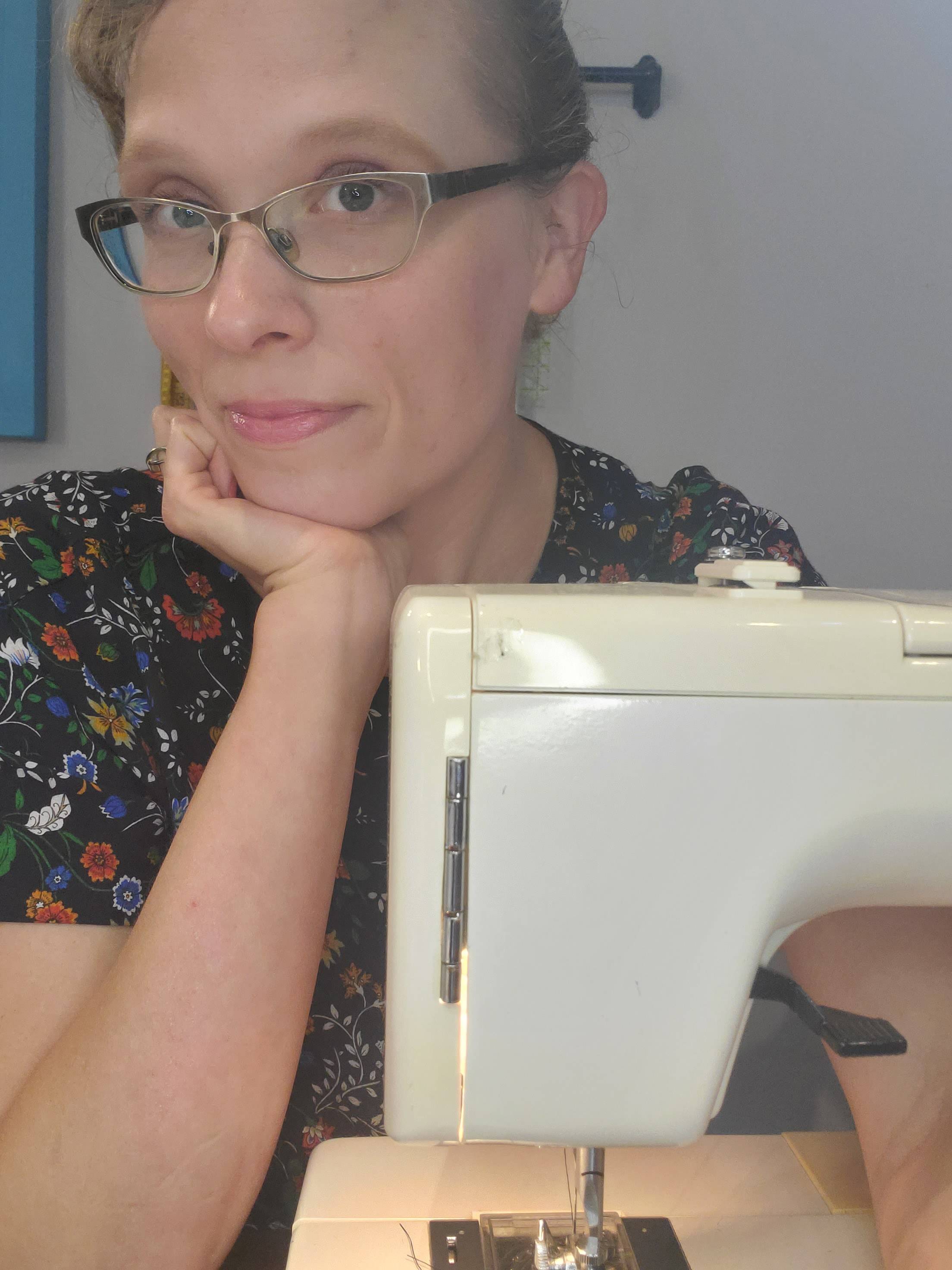 MAKE YOUR CLOTHES FIT YOU and Not The Other Way Around Webinar