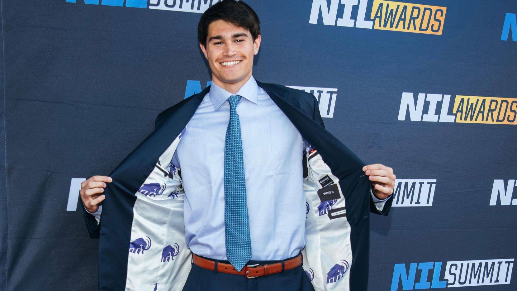 The Highlight Real: D3 NIL King, Market Projections, and Beer Slammin'