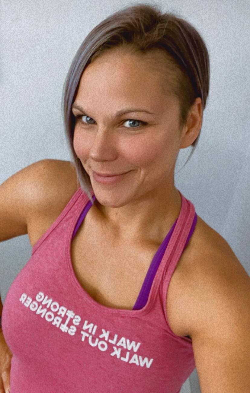 Lindsay Thompson | Instagram, Facebook, TikTok | Linktree