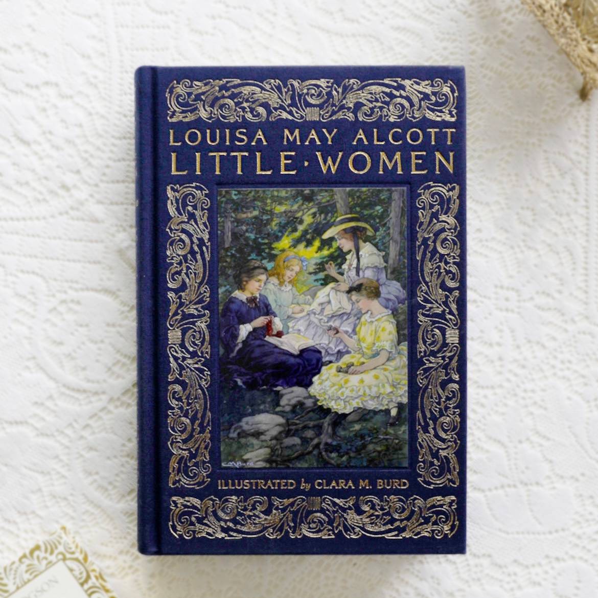 Little Women editions for your bookshelf 📚💗